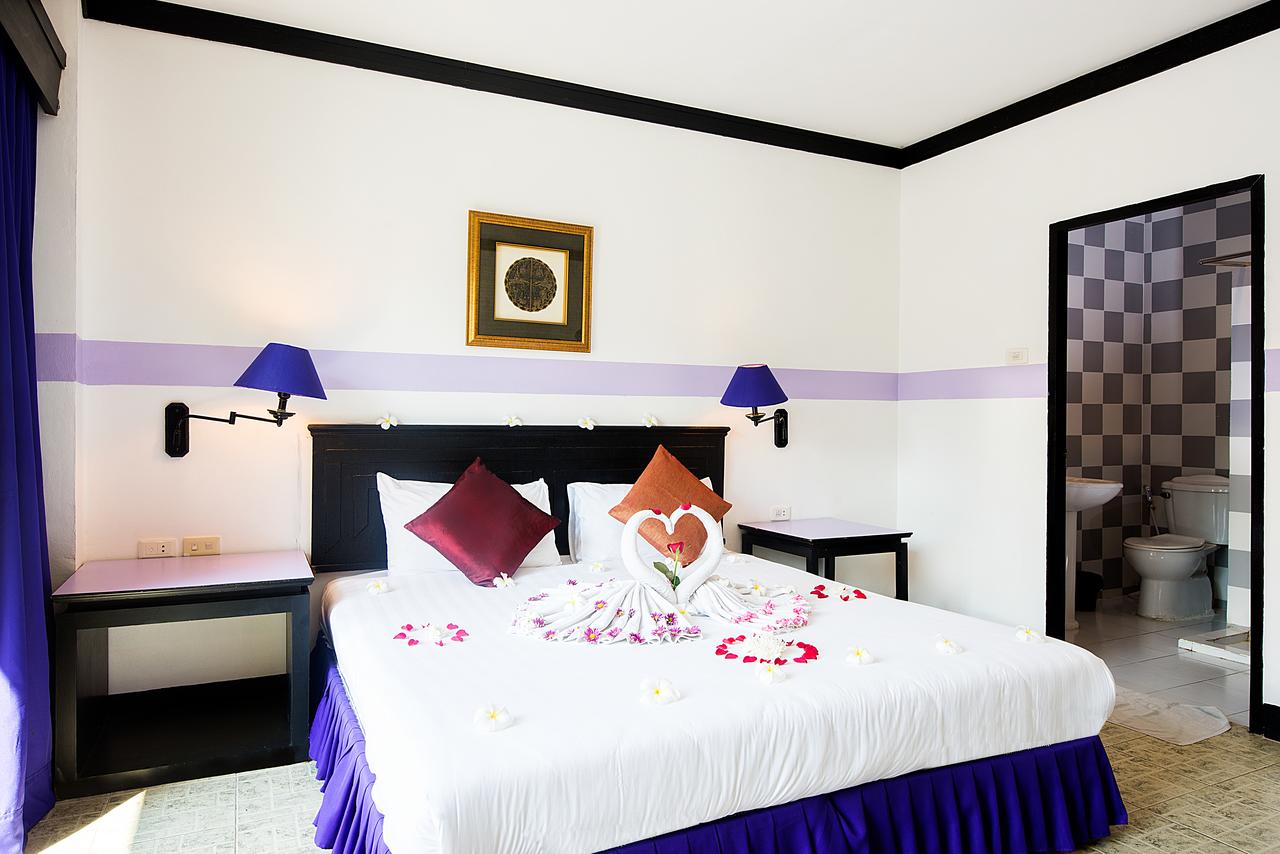 Asena Karon Resort (ex. Sunny Resort Karon, Tuana My Friend House) 3 ...